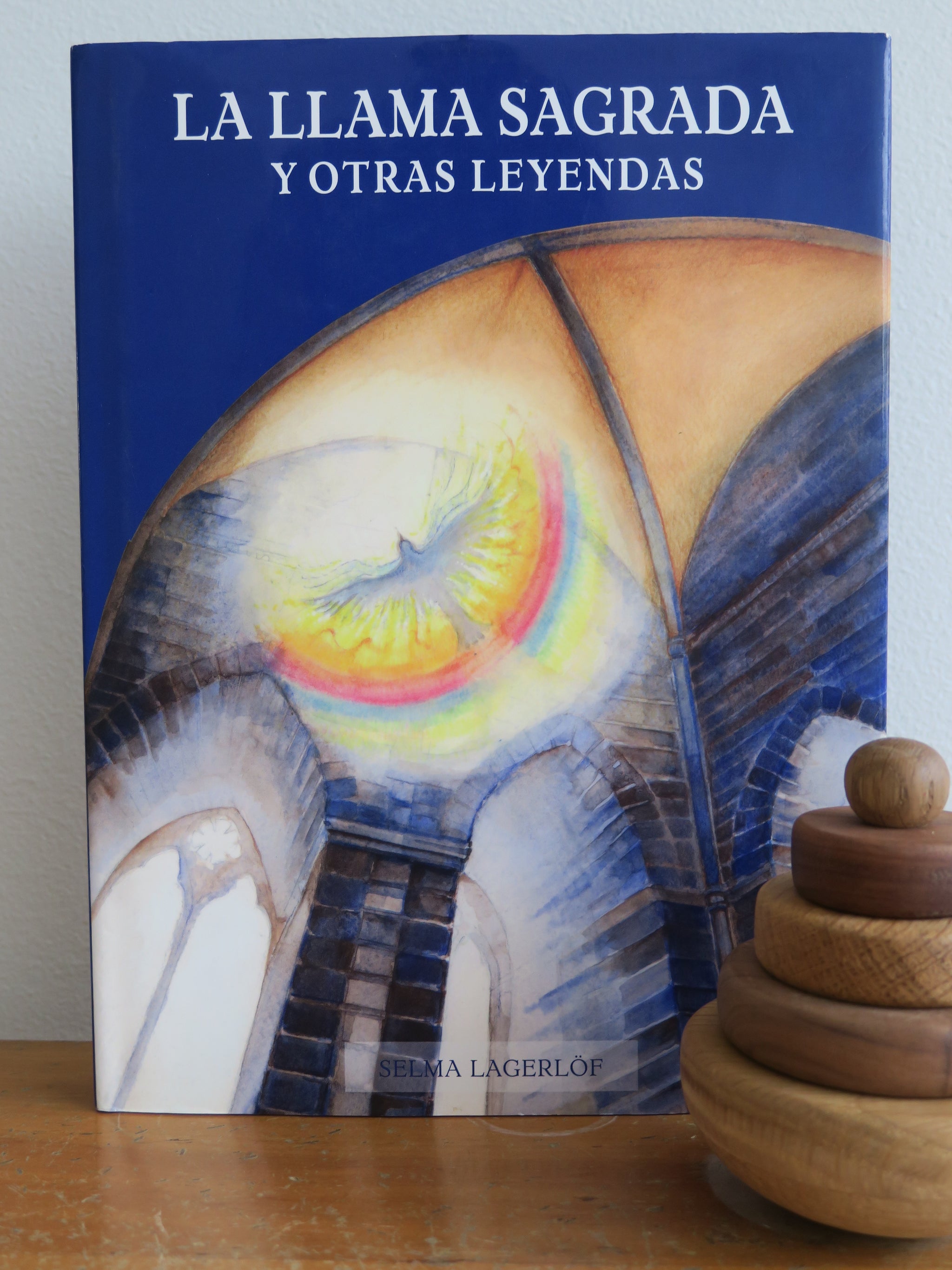 LA LLAMA SAGRADA Y OTRAS LEYENDAS – Editorial Idunn
